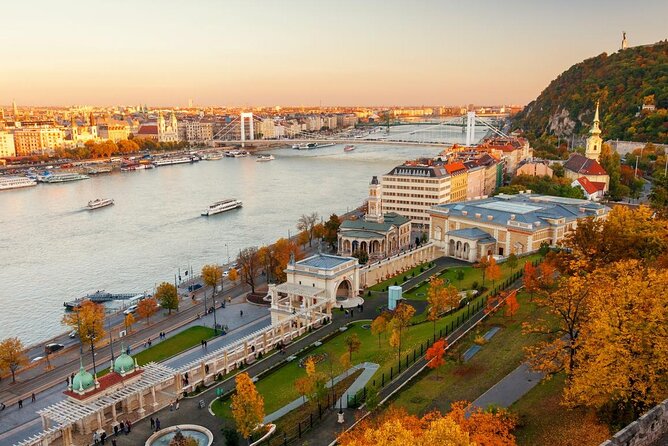 Transfer Budapest City to Ferenc Liszt Airport(BUD) - Who Is This Transfer Best For?