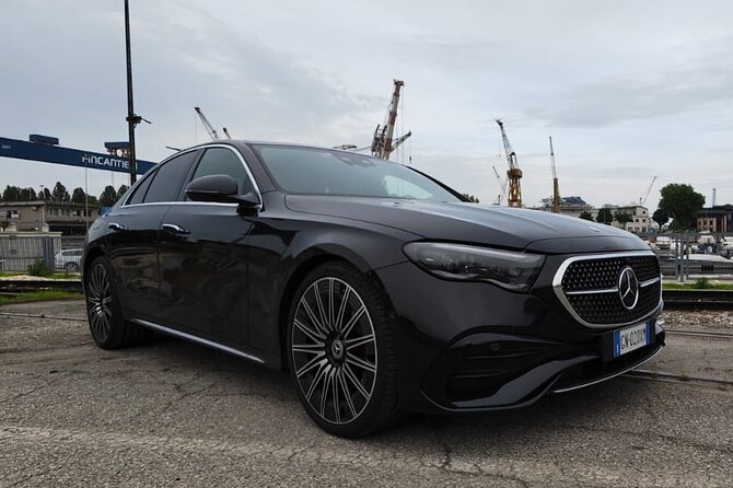 Transfer by luxury car from Venice to Trieste - A smooth, luxurious start to your journey in Italy