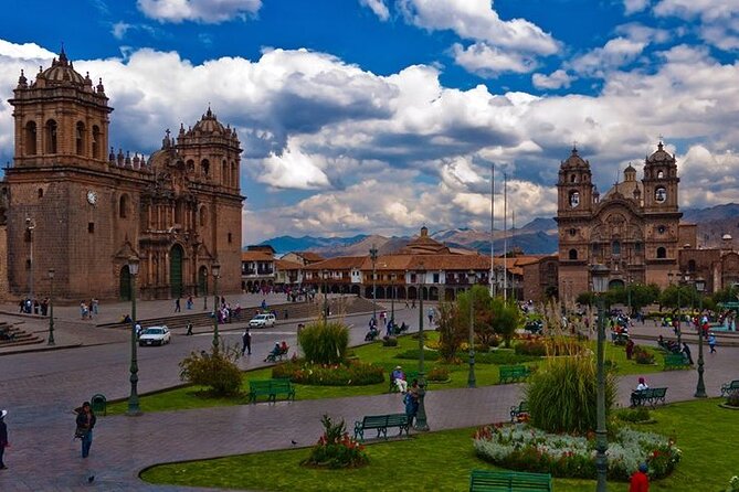 Transfer From Cusco Airport to the Hotel (Cusco) - Booking and Payment Process
