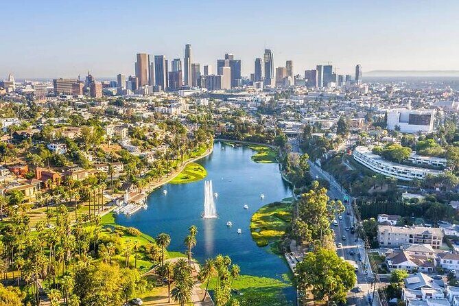 Transfer from Los Angeles City Center to LA Airport (LAX) - What to Expect from This Airport Transfer Service