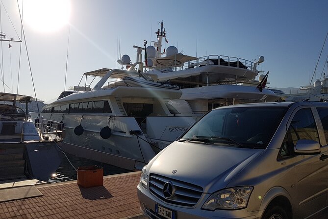 Transfer from Naples area to Sorrento area from 4 to 6 passengers - Key Points