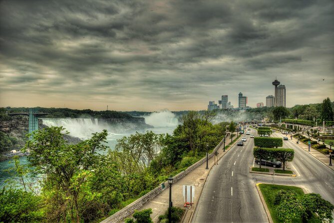 Transfer from Niagara Falls,Canada to Buffalo Niagara Int Airport (BUF) - Key Points