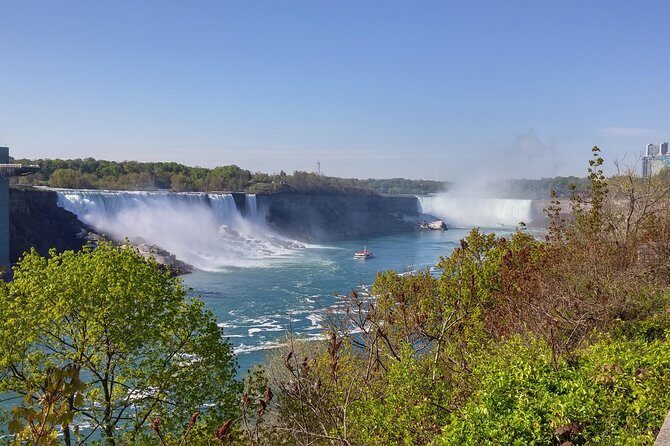 Transfer from Niagara Falls,Canada to Buffalo Niagara Int Airport (BUF) - Why Choose This Transfer?