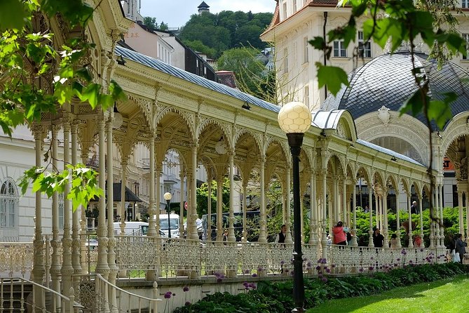 Transfer from Prague to Karlovy Vary: Private daytrip with 2h for sightseeing - The Stops: Which One Fits Your Interest?