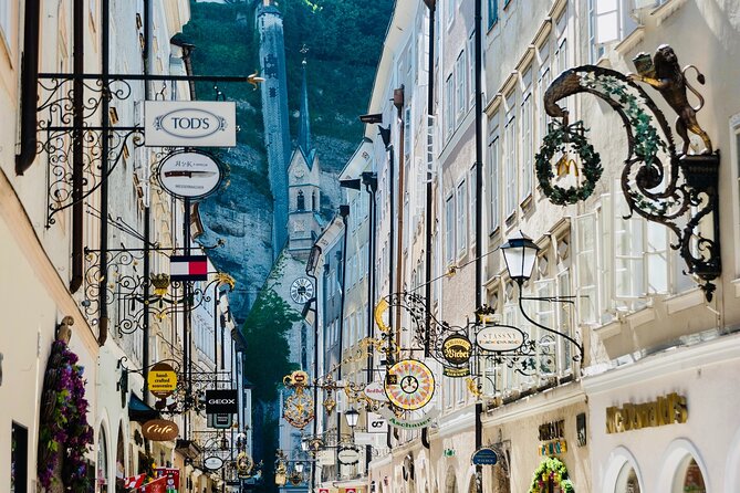 Transfer from Prague to Salzburg with Tour Stop in Cesky Krumlov - Frequently Asked Questions