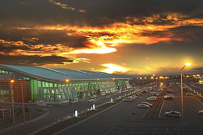 Transfer From Tbilisi Airport to Tbilisi - Service Highlights and Inclusions