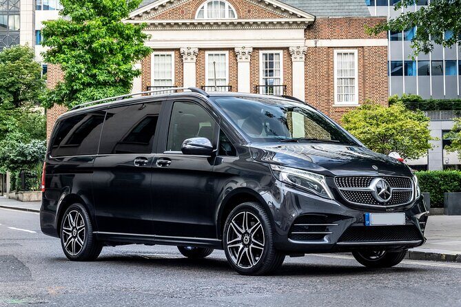 Transfer Hong Kong Airport to Hong Kong by Luxury Van or Sedan - The Booking Process and Confirmation