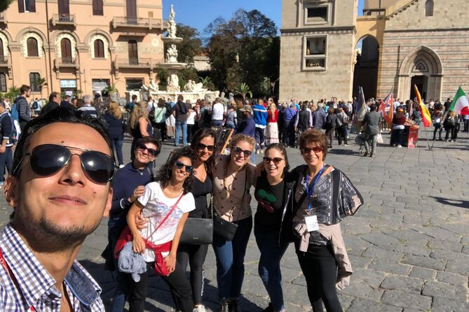 Transfer Messina Taormina and return by Van for small groups - The Value of Reliability and Comfort