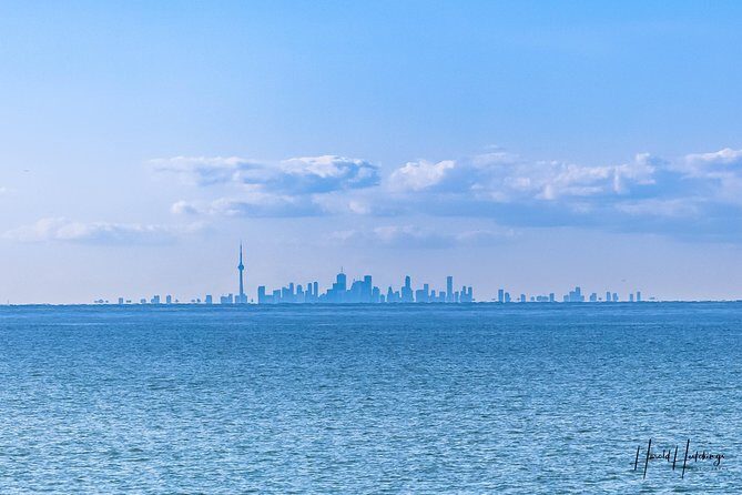 Transfer Niagara Falls, Canada to Toronto, Canada (Downtown) - The Experience: What You Can Expect