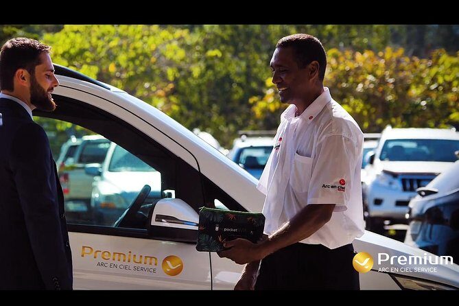 Transfer Nouméa to Tontouta Airport by Premium Sedan - A Closer Look at the Transfer from Nouméa to Tontouta Airport