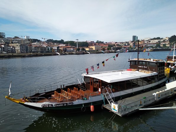 Transfer Oporto - Aeroport / Up to 4 passengers - Why This Transfer Works Well