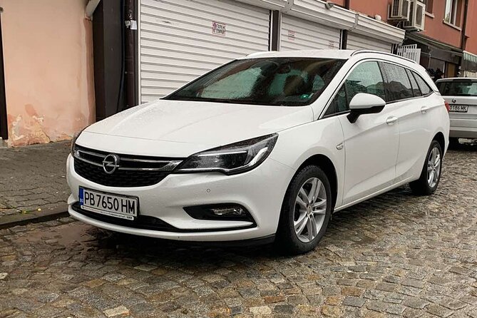 Transfer Plovdiv to Sofia airport/city with a car 3+1 - What Travelers Can Expect