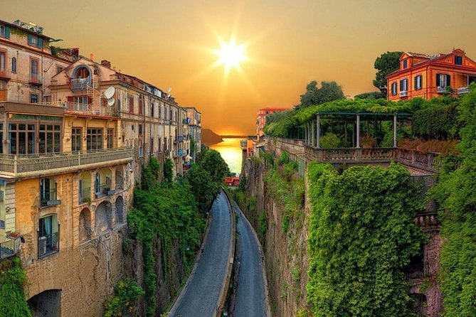 Transfer Sorrento to/from Rome optional Pompeii Stop - Why Choose This Private Transfer?