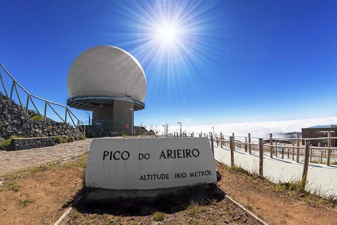 Transfer Sunrise Self-Guided Hike Pico do Arieiro - An Introduction to the Self-Guided Sunrise Hike from Pico do Arieiro