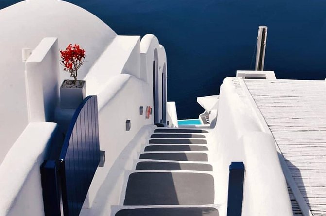 Transfer to Akrotiri - Authentic Traveler Insights