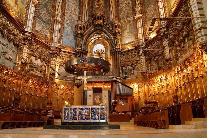 Transfer to Montserrat Monastery From Barcelona - Transportation and Accessibility