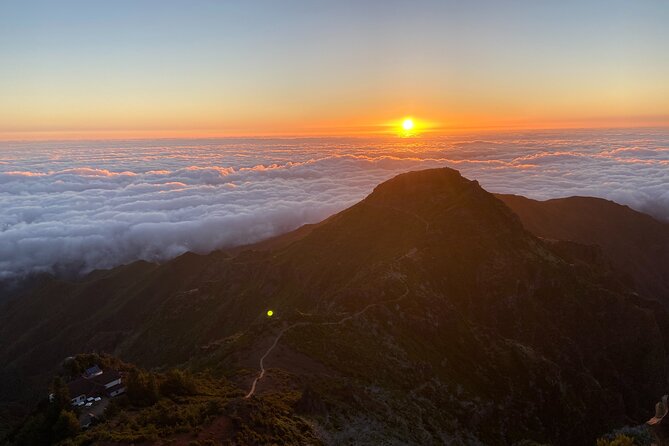 Transfer to Picos da Madeira - Pico do Arieiro and Pico Ruivo - Real Traveler Insights