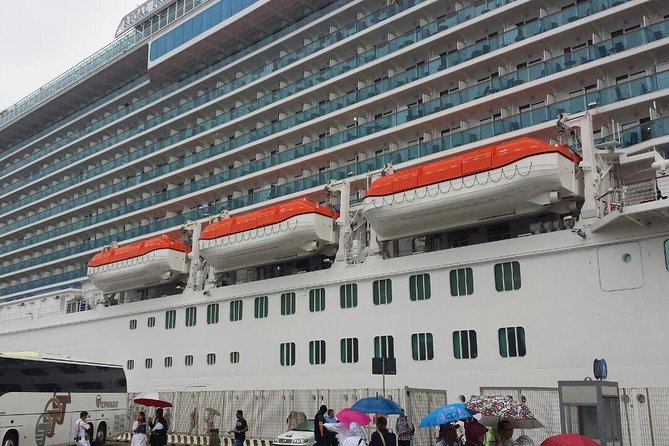 Transfer to the port of Civitavecchia from Rome (or in reverse) - Who Would Benefit Most?