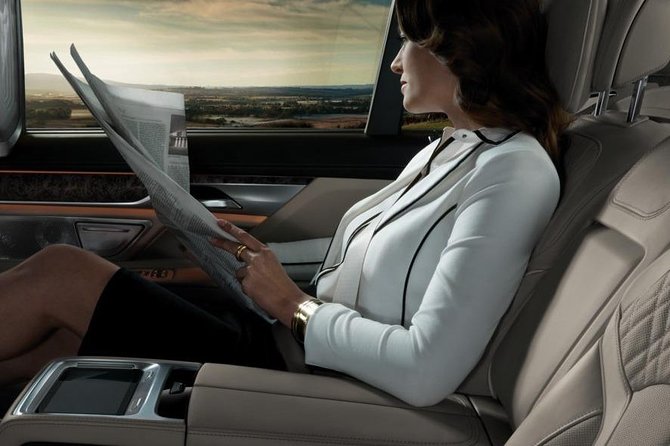 Transfers Private: Paris-Aéroports/Paris-Disneyland, France - Who Will Love This Service?