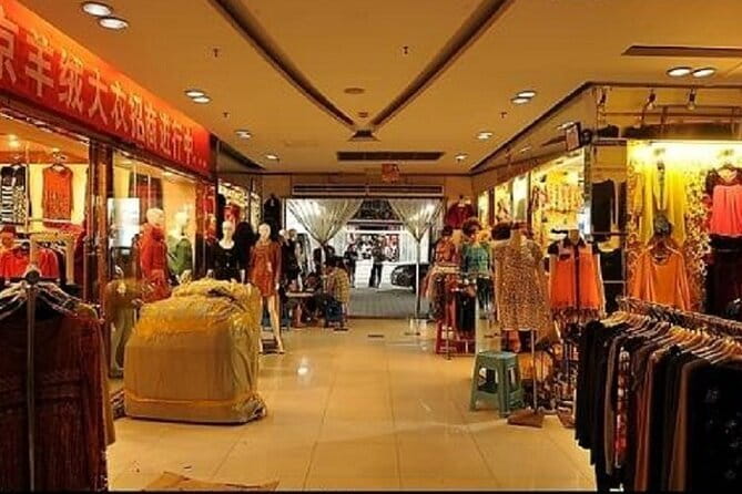 Translator Shopping Assistant and Business Tour Guide Service - Exploring Guangzhou with a Business Focus