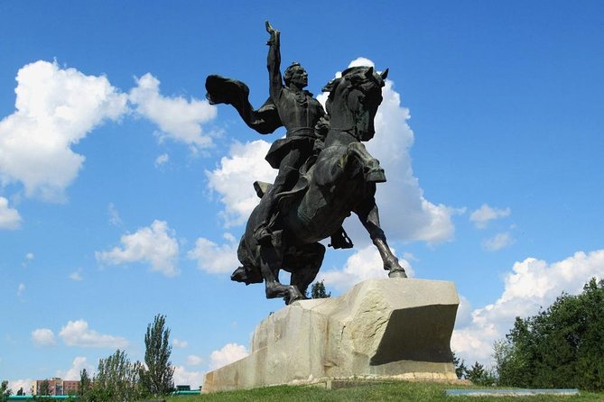 Transnistria - Back in the USSR - Lunch at the USSR-Style Café