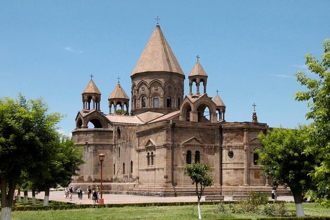 Transport rental to Echmiadzin, Zvartnots, Khor Virap, Garni, Geghard - An In-Depth Look at the Itinerary