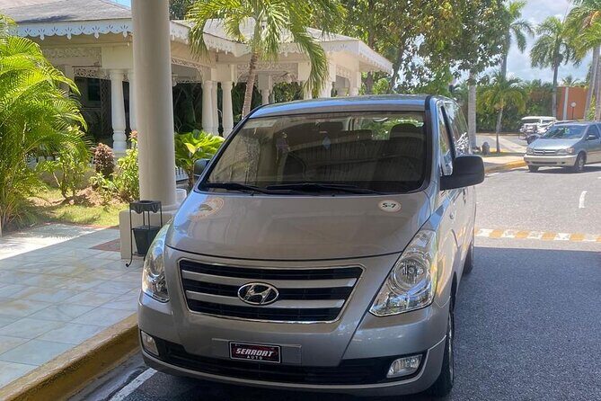 Transportation Punta Cana Airport to Punta Cana Hotels - The Sum Up