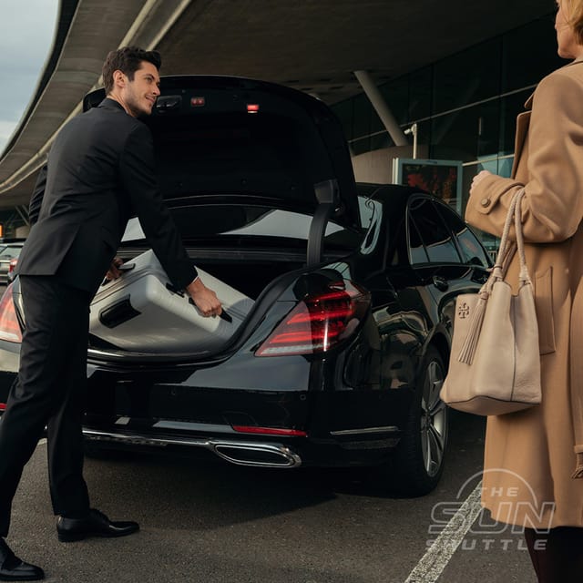 Transportation services in Orlando, Florida SUV - A Practical Look at Orlando’s Luxury SUV Transportation with TheSunShuttle