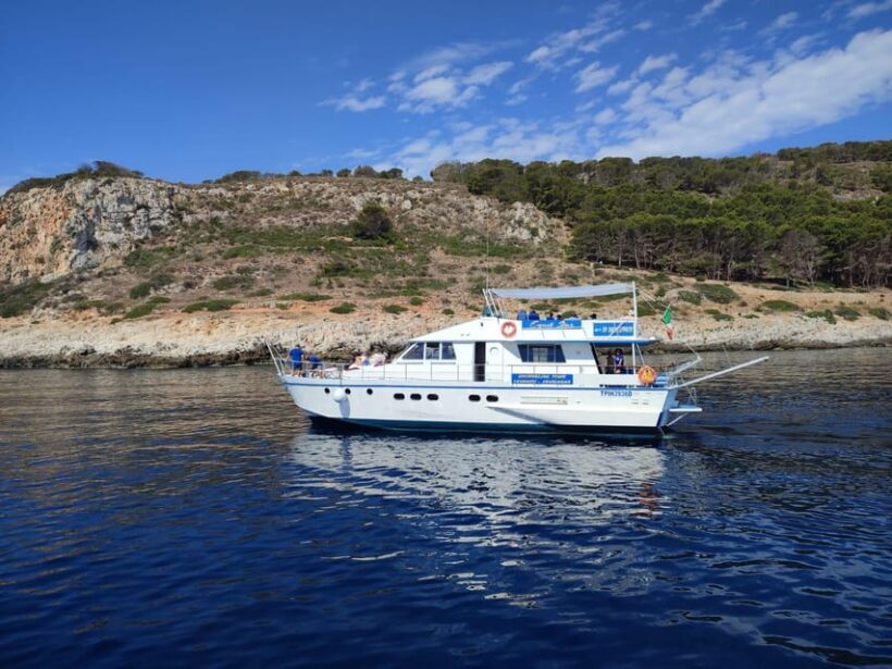 Trapani: Yacht Excursion to Levanzo and Favignana with Lunch - FAQs