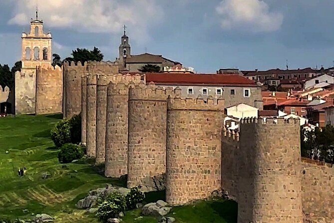Travel through Segovia and Avila in a Small Group from Madrid - Who Should Consider This Tour?