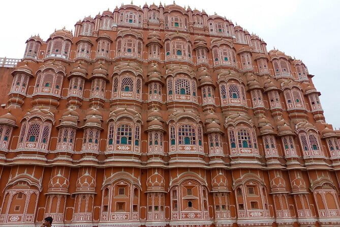 Travel Through the Streets of Jaipur by Tuktuk with a Local - The itinerary in detail: what to expect