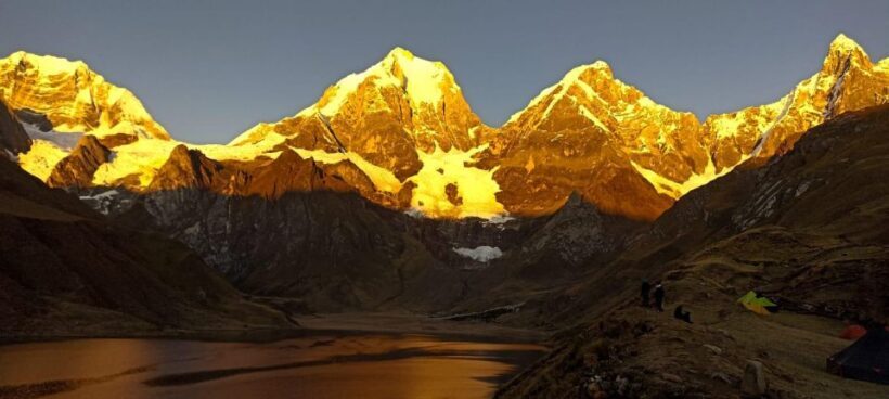 Trekking Cordillera Huayhuash: 10 days and 9 nights - Key Points