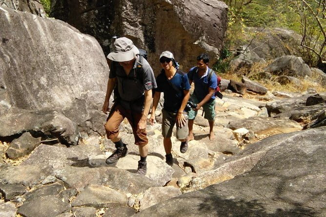 Trekking Dimbulagala Mountain - Introduction