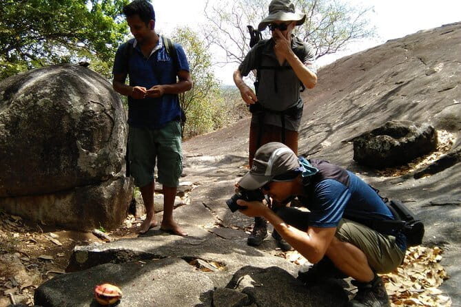 Trekking Dimbulagala Mountain - Authenticity and Unique Features