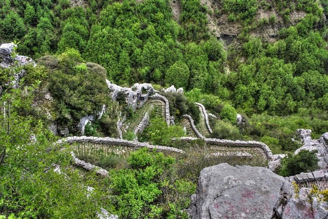 Trekking in Vikos Gorge (3 days) - Key Points