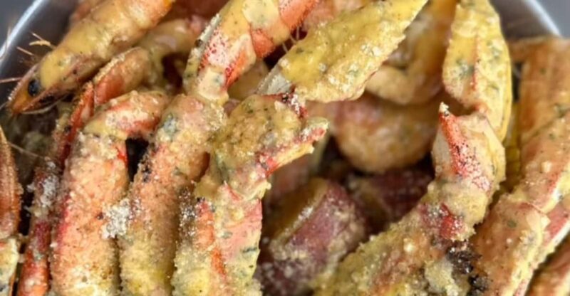 Treme Bar Crawl & Seafood Experience - Overview of the Tour Experience