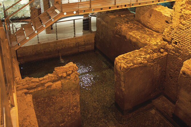 Trevi Fountain district Underground Domus Tour and Gelato - Practical Details and What to Expect