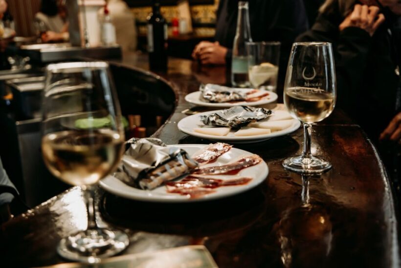 Triana: Authentic Flamenco & Tapas Tour - In The Sum Up