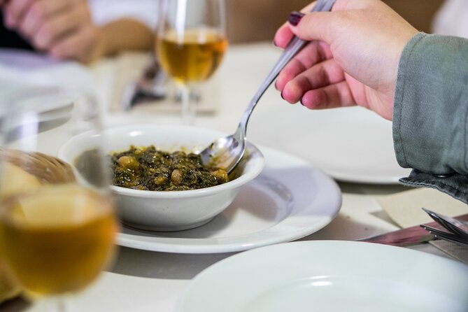 Triana Market Tapas Tour - Authenticity and Atmosphere