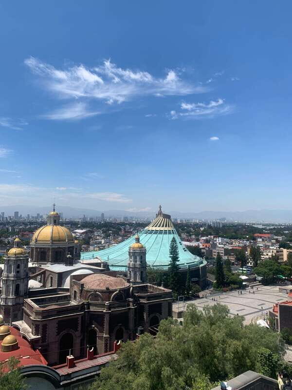 Trip through Teotihuacan, Basilica and Mezcal tasting. - FAQs