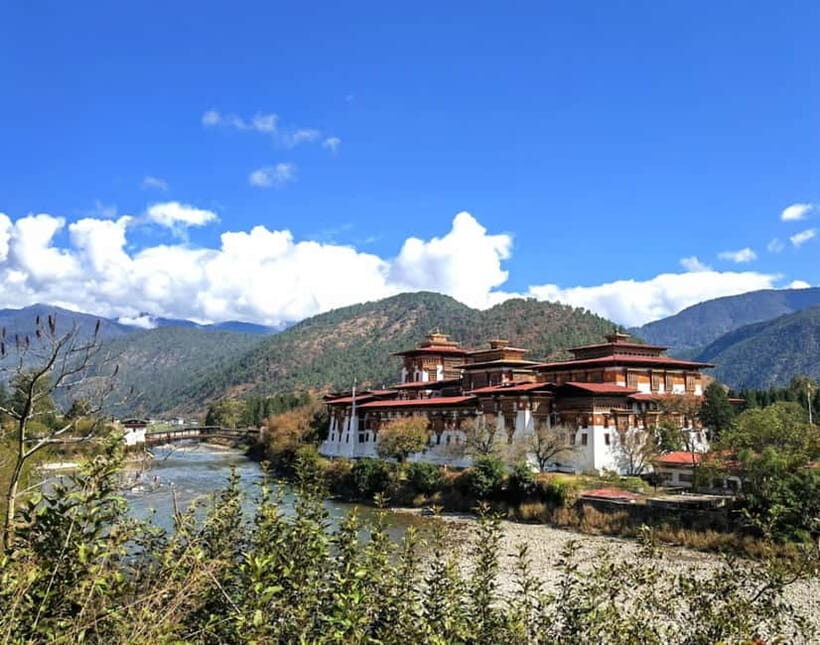 Trip to Bhutan for 8 days - Key Points