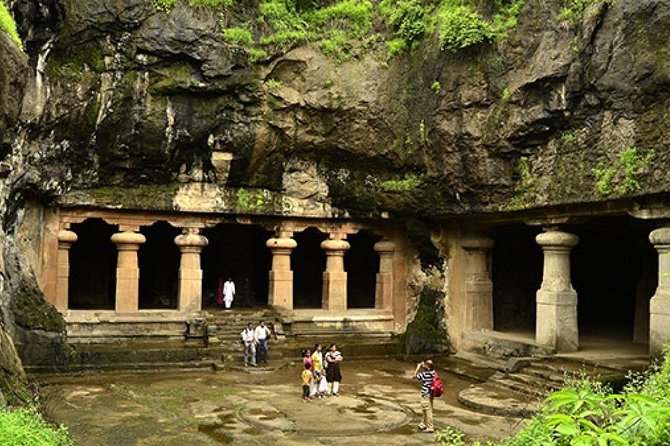 Trip to Elephanta caves from Mumbai - The UNESCO Heritage Site: Elephanta Caves