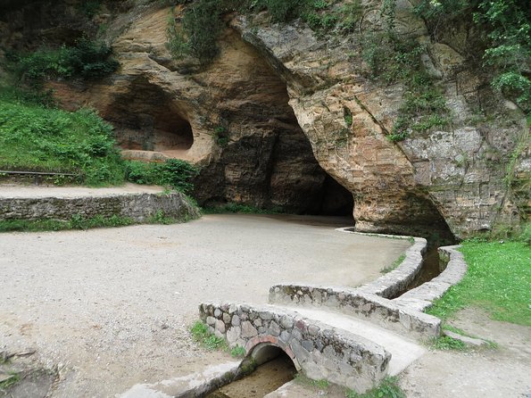 Trip to Sigulda and Turaida From Riga - Natural Attractions Along the Gauja River