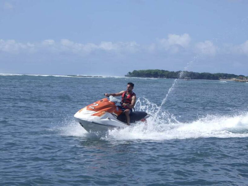 Triple Package Self Drive Jet Ski, Banana & Parasailing - What the Reviews Say