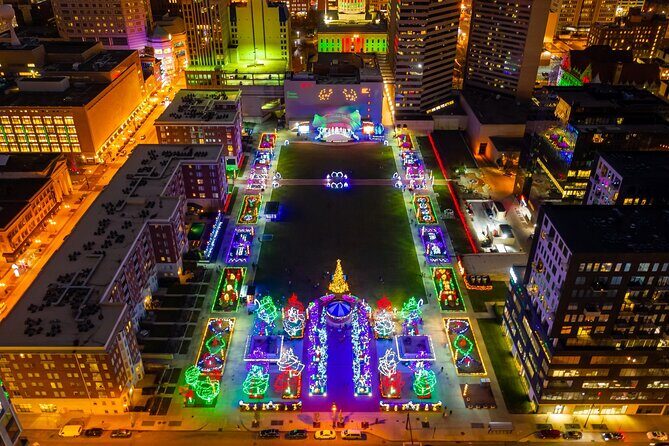 Trolley Pub Holiday Lights Tour in Columbus - The Route and Stops: What to Expect
