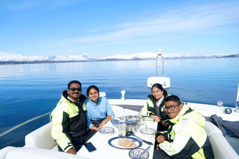 Tromsø: Fjord Cruise by Luxury Yacht - An In-Depth Look at the Fjord Cruise Experience