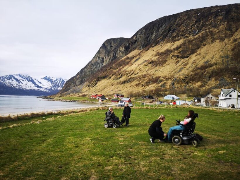 Tromsø: Fjords, Kvaløya & Sommarøy Accessible Tour w/ Lunch - Key Points