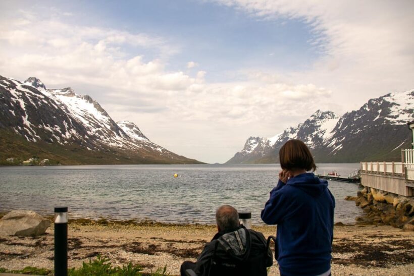 Tromsø: Fjords, Kvaløya & Sommarøy Accessible Tour w/ Lunch - An In-Depth Look at the Experience