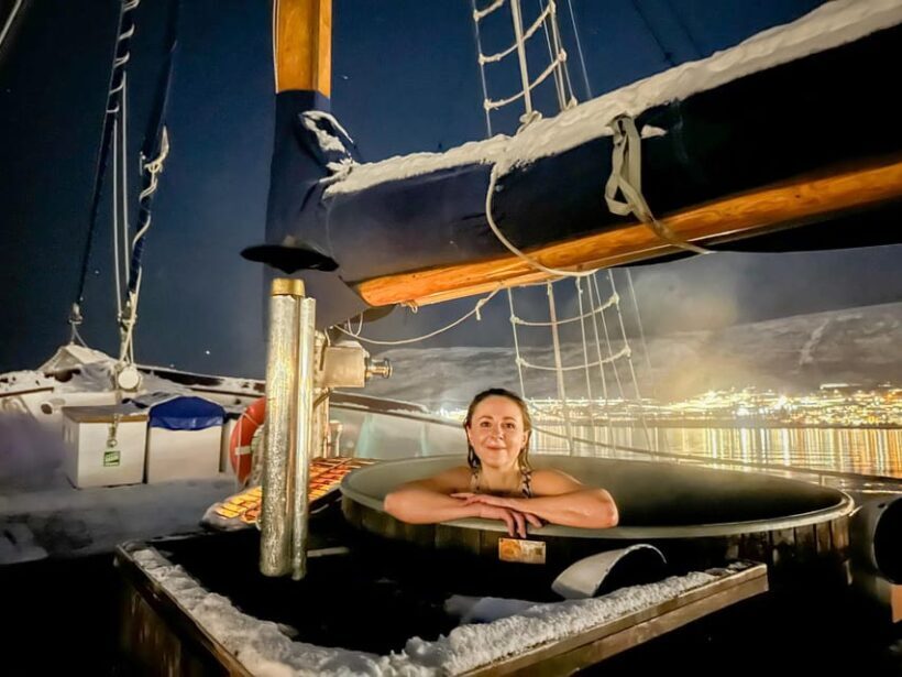Tromso: Luxury Northern Lights Cruise with Hot Tub & Dinner - Setting Sail on a Luxurious Arctic Adventure