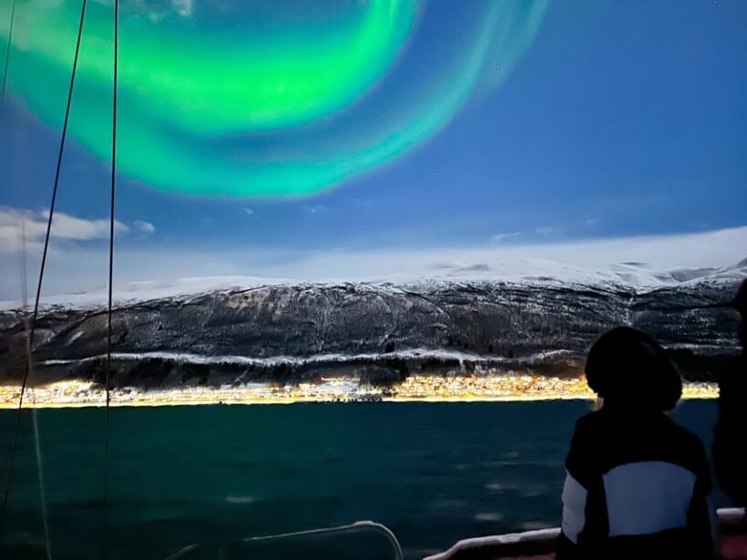 Tromso: Luxury Northern Lights Cruise with Hot Tub & Dinner - Frequently Asked Questions